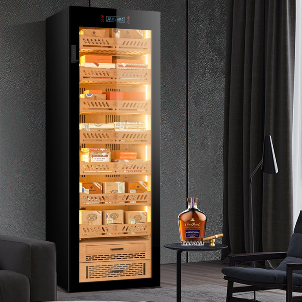 Yohtron YC-448G Premium Series Gold 2,300-Cigar Electric Humidor ...